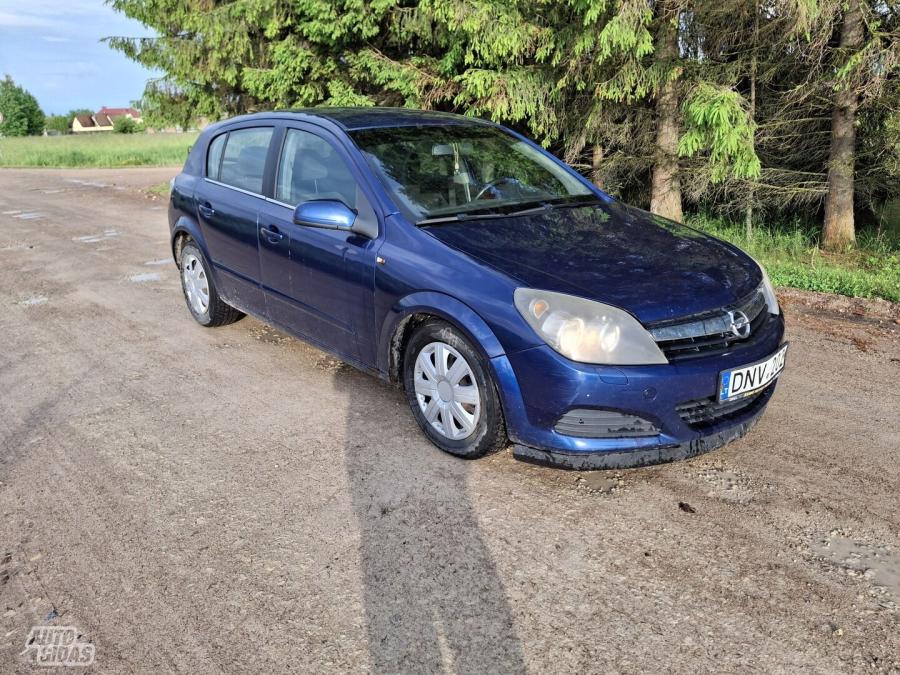 Opel Astra 2005 Mažeikiai, ar dzinēja tilpumu 1.70 L un nobraukumu 266 tūkst. km par 750 €, foto 5 vietnē AUTOMOTO.COM.LV