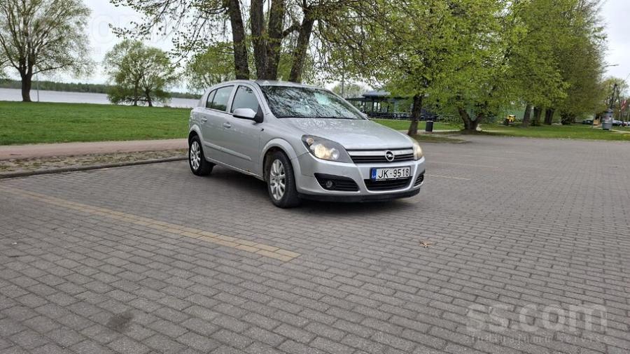 Opel Astra 2005 Ogre, ar dzinēja tilpumu 1.70 L un nobraukumu 293 tūkst. km par 1150 €, foto 8 vietnē AUTOMOTO.COM.LV
