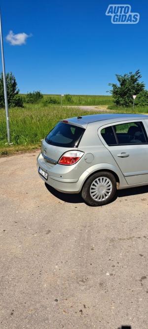 Opel Astra 2005 Kauņa, ar dzinēja tilpumu 1.80 L un nobraukumu 192 tūkst. km par 1700 €, foto 6 vietnē AUTOMOTO.COM.LV