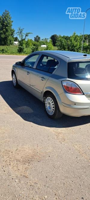 Opel Astra 2005 Kauņa, ar dzinēja tilpumu 1.80 L un nobraukumu 192 tūkst. km par 1700 €, foto 8 vietnē AUTOMOTO.COM.LV