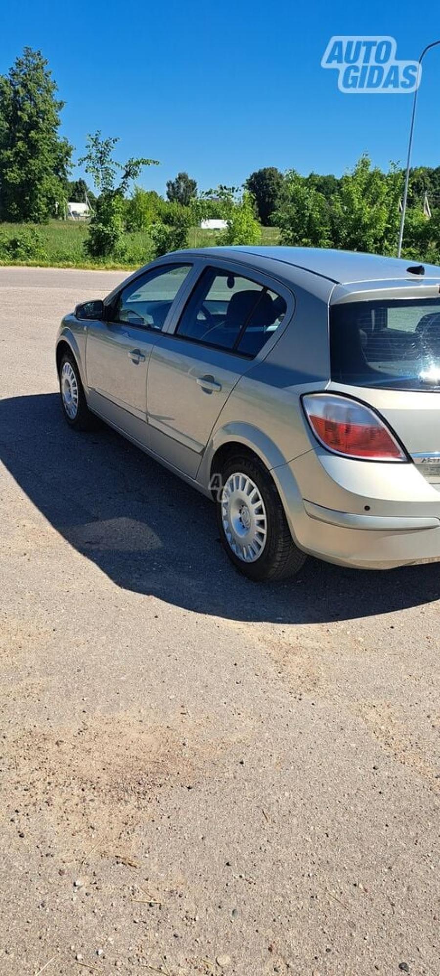 Opel Astra 2005 Kauņa, ar dzinēja tilpumu 1.80 L un nobraukumu 192 tūkst. km par 1700 €, foto 8 vietnē AUTOMOTO.COM.LV