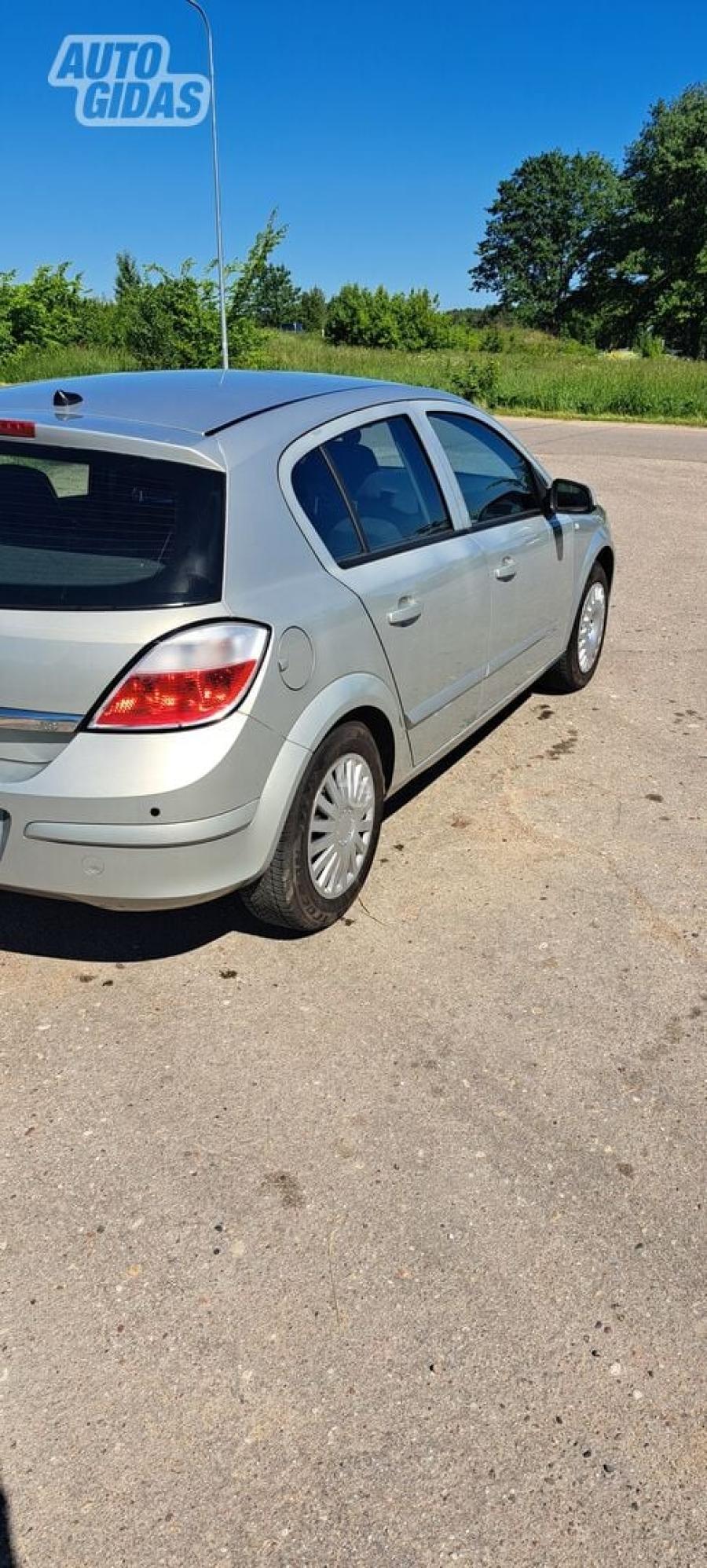 Opel Astra 2005 Kauņa, ar dzinēja tilpumu 1.80 L un nobraukumu 192 tūkst. km par 1700 €, foto 9 vietnē AUTOMOTO.COM.LV