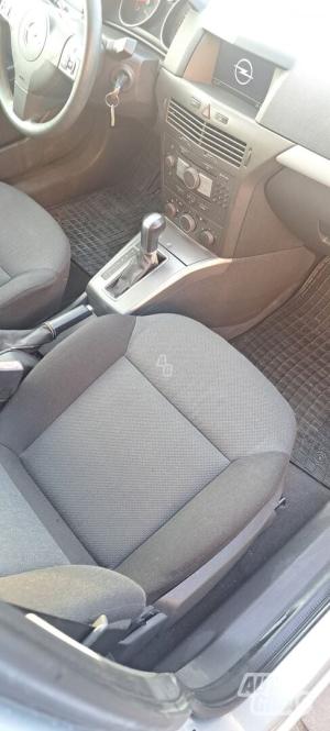 Opel Astra 2005 Kauņa, ar dzinēja tilpumu 1.80 L un nobraukumu 192 tūkst. km par 1700 €, foto 11 vietnē AUTOMOTO.COM.LV