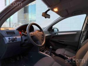 Opel Astra 2005 in Riga, with an engine capacity of 1.60 L and mileage of 0 thousand km for 2300 €, photo 3 on AUTOMOTO.COM.LV