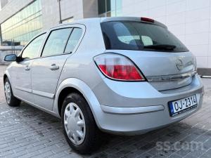 Opel Astra 2005 in Riga, with an engine capacity of 1.60 L and mileage of 0 thousand km for 2300 €, photo 8 on AUTOMOTO.COM.LV