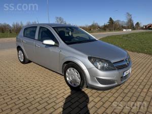 Opel Astra 2005 Saldus, ar dzinēja tilpumu 1.70 L un nobraukumu 219 tūkst. km par 1750 €, foto 4 vietnē AUTOMOTO.COM.LV