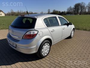 Opel Astra 2005 Saldus, ar dzinēja tilpumu 1.70 L un nobraukumu 219 tūkst. km par 1750 €, foto 5 vietnē AUTOMOTO.COM.LV
