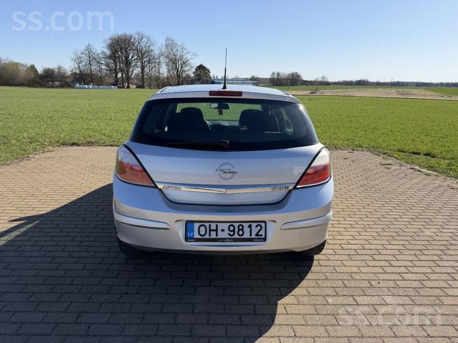 Opel Astra 2005 Saldus, ar dzinēja tilpumu 1.70 L un nobraukumu 219 tūkst. km par 1750 €, foto 6 vietnē AUTOMOTO.COM.LV