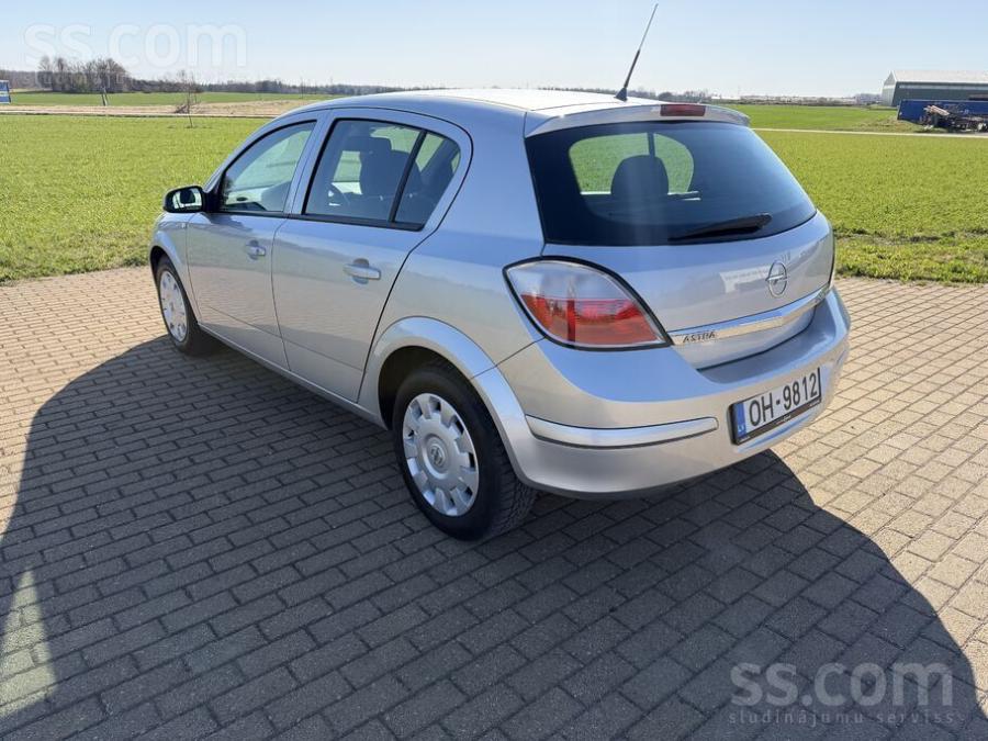 Opel Astra 2005 Saldus, ar dzinēja tilpumu 1.70 L un nobraukumu 219 tūkst. km par 1750 €, foto 7 vietnē AUTOMOTO.COM.LV