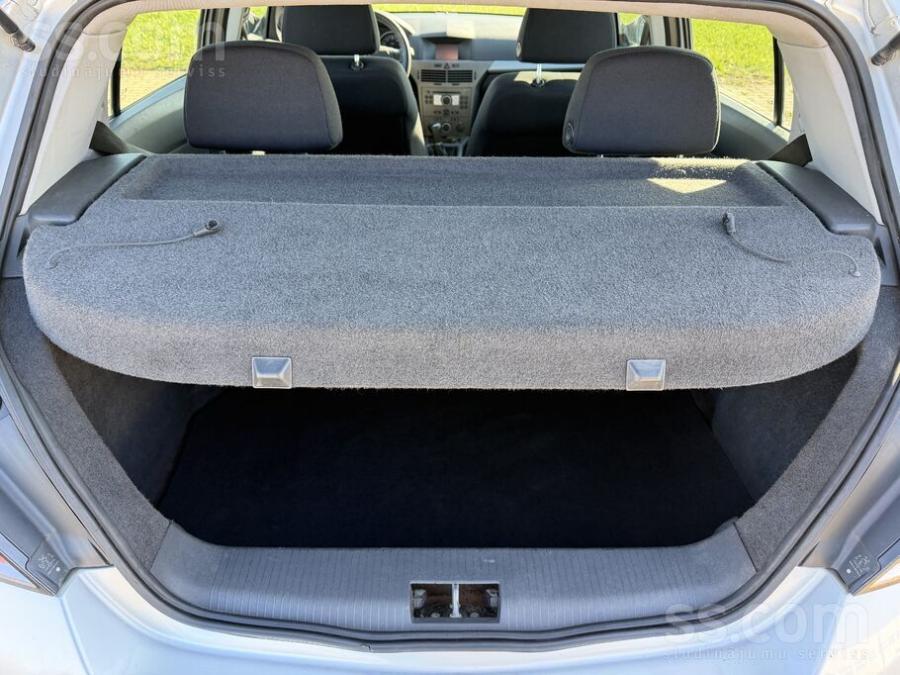 Opel Astra 2005 Saldus, ar dzinēja tilpumu 1.70 L un nobraukumu 219 tūkst. km par 1750 €, foto 10 vietnē AUTOMOTO.COM.LV