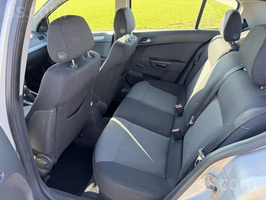 Opel Astra 2005 Saldus, ar dzinēja tilpumu 1.70 L un nobraukumu 219 tūkst. km par 1750 €, foto 12 vietnē AUTOMOTO.COM.LV
