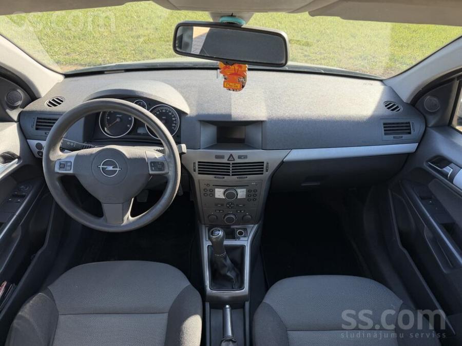 Opel Astra 2005 Saldus, ar dzinēja tilpumu 1.70 L un nobraukumu 219 tūkst. km par 1750 €, foto 13 vietnē AUTOMOTO.COM.LV
