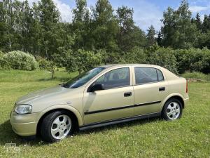 Opel Astra 2005 in Vilnius, with an engine capacity of 1.60 L and mileage of 132 thousand km for 1400 €, photo 3 on AUTOMOTO.COM.LV