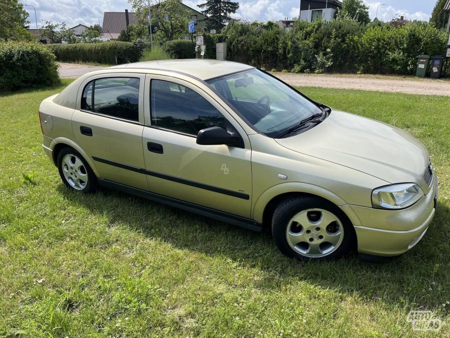 Opel Astra 2005 in Vilnius, with an engine capacity of 1.60 L and mileage of 132 thousand km for 1400 €, photo 5 on AUTOMOTO.COM.LV