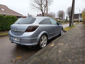 Opel Astra 2005 in Naujoji Akmene, with an engine capacity of 1.90 L and mileage of 263 thousand km for 990 €, photo 6 on AUTOMOTO.COM.LV
