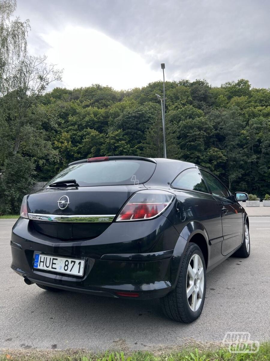 Opel Astra 2005 Kauņa, ar dzinēja tilpumu 1.80 L un nobraukumu 254 tūkst. km par 850 €, foto 6 vietnē AUTOMOTO.COM.LV