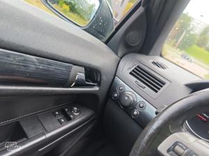 Opel Astra 2005 in Vilnius, with an engine capacity of 1.70 L and mileage of 295 thousand km for 580 €, photo 15 on AUTOMOTO.COM.LV