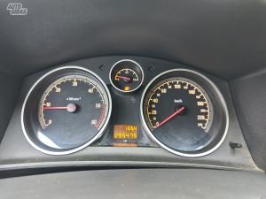 Opel Astra 2005 in Vilnius, with an engine capacity of 1.70 L and mileage of 295 thousand km for 580 €, photo 16 on AUTOMOTO.COM.LV
