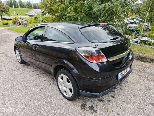 Opel Astra 2005 Viļņa, ar dzinēja tilpumu 1.70 L un nobraukumu 295 tūkst. km par 580 €, foto 9 vietnē AUTOMOTO.COM.LV