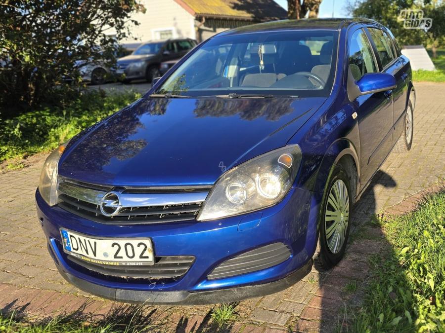Opel Astra 2005 in Telschi, with an engine capacity of 1.70 L and mileage of 227 thousand km for 720 €, photo 3 on AUTOMOTO.COM.LV