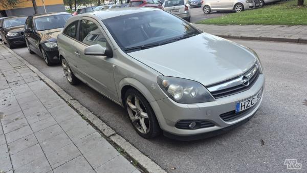 Opel Astra 2005 Kauņa vietnē Opel Astra 2005 Kauņa, ar dzinēja tilpumu 1.90 L un nobraukumu 324 tūkst. km par 800 €, foto 1 vietnē AUTOMOTO.COM.LV