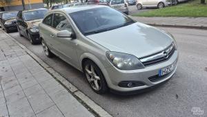 Opel Astra 2005 in Kaunas, with an engine capacity of 1.90 L and mileage of 324 thousand km for 800 €, photo  on AUTOMOTO.COM.LV