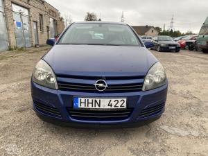 Opel Astra 2005 in Silute, with an engine capacity of 1.70 L and mileage of 264 thousand km for 980 €, photo 8 on AUTOMOTO.COM.LV