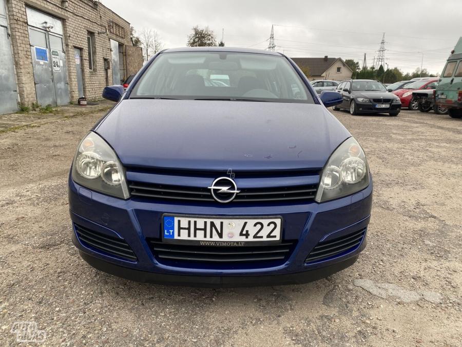 Opel Astra 2005 in Silute, with an engine capacity of 1.70 L and mileage of 264 thousand km for 980 €, photo 8 on AUTOMOTO.COM.LV