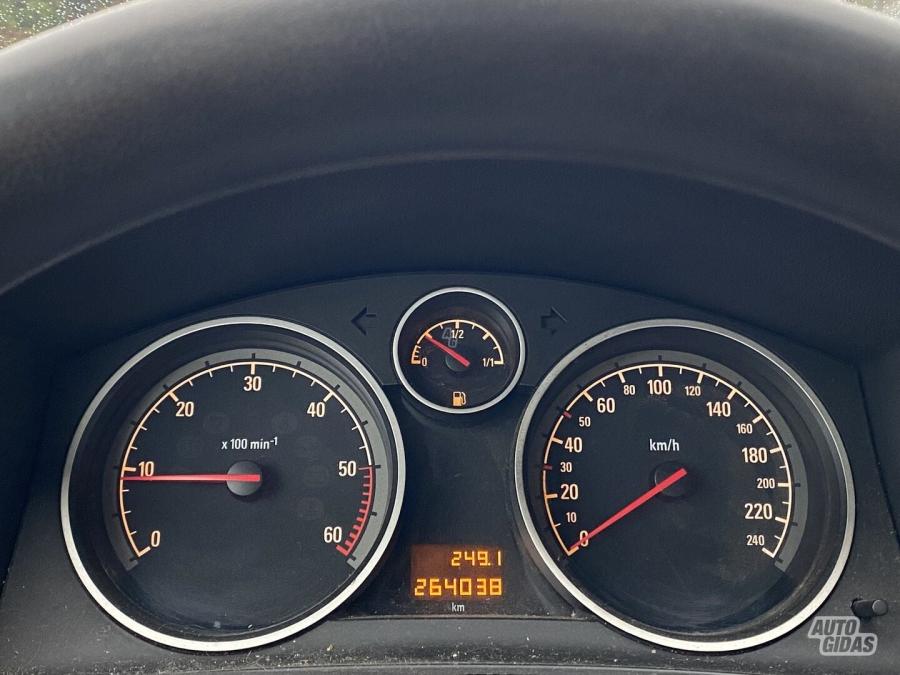 Opel Astra 2005 in Silute, with an engine capacity of 1.70 L and mileage of 264 thousand km for 980 €, photo 14 on AUTOMOTO.COM.LV
