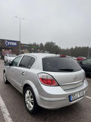 Opel Astra 2006 Utena, ar dzinēja tilpumu 1.36 L un nobraukumu 148 tūkst. km par 1 €, foto 3 vietnē AUTOMOTO.COM.LV