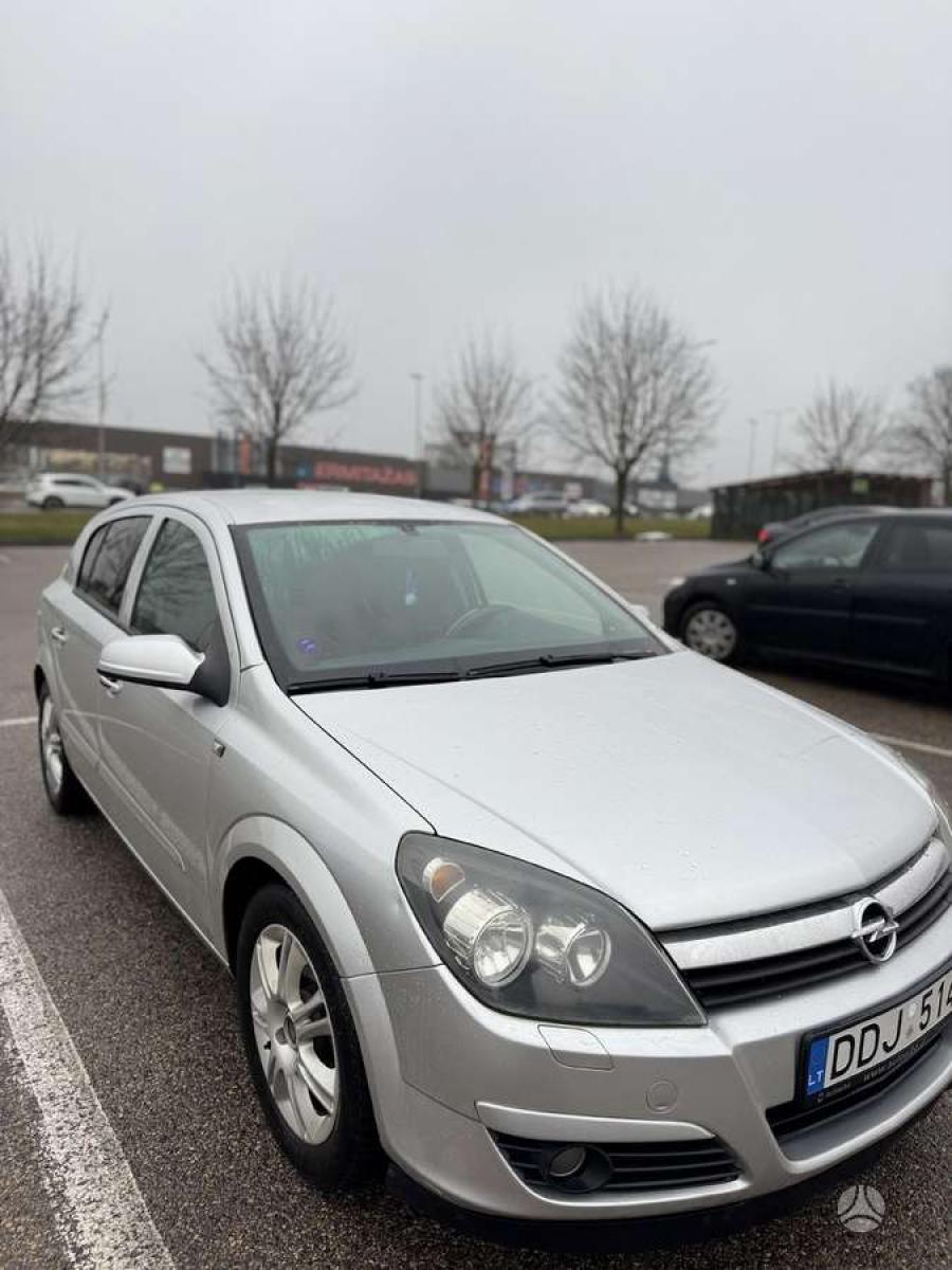 Opel Astra 2006 Utena, ar dzinēja tilpumu 1.36 L un nobraukumu 148 tūkst. km par 1 €, foto 5 vietnē AUTOMOTO.COM.LV