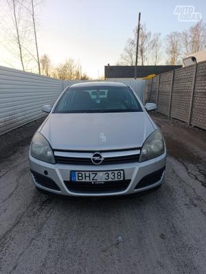 Opel Astra 2006 in Panevezys, with an engine capacity of 1.70 L and mileage of 570 thousand km for 450 €, photo 2 on AUTOMOTO.COM.LV