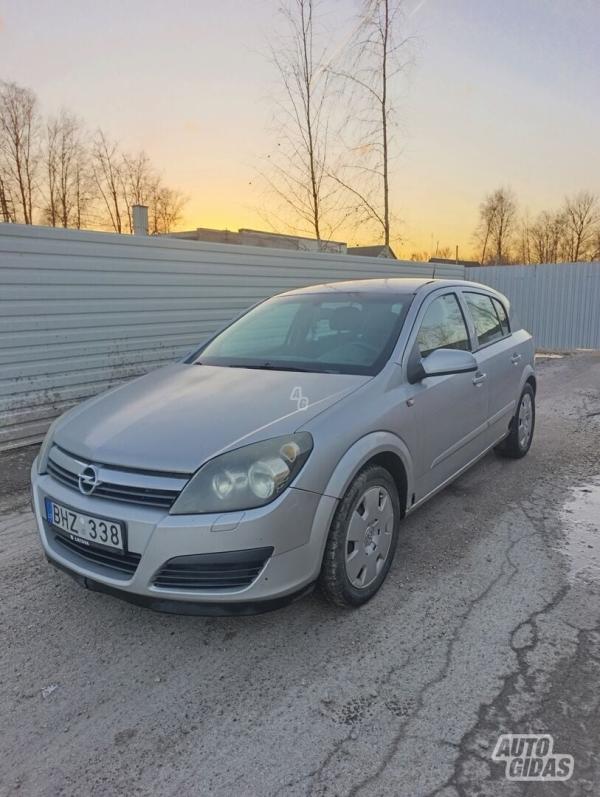 Opel Astra 2006 Panevēža, ar dzinēja tilpumu 1.70 L un nobraukumu 570 tūkst. km par 450 €, foto 3 vietnē AUTOMOTO.COM.LV