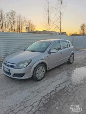 Opel Astra 2006 in Panevezys, with an engine capacity of 1.70 L and mileage of 570 thousand km for 450 €, photo 4 on AUTOMOTO.COM.LV