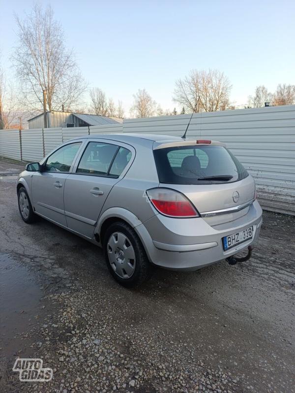Opel Astra 2006 Panevēža, ar dzinēja tilpumu 1.70 L un nobraukumu 570 tūkst. km par 450 €, foto 5 vietnē AUTOMOTO.COM.LV