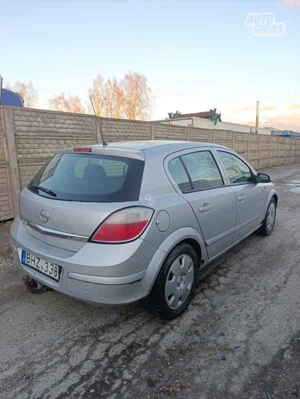 Opel Astra 2006 Panevēža, ar dzinēja tilpumu 1.70 L un nobraukumu 570 tūkst. km par 450 €, foto 7 vietnē AUTOMOTO.COM.LV