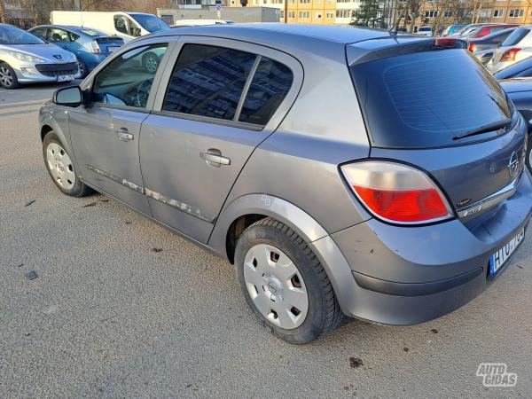 Opel Astra 2006 Šauļi, ar dzinēja tilpumu 1.30 L un nobraukumu 345 tūkst. km par 1000 €, foto 6 vietnē AUTOMOTO.COM.LV