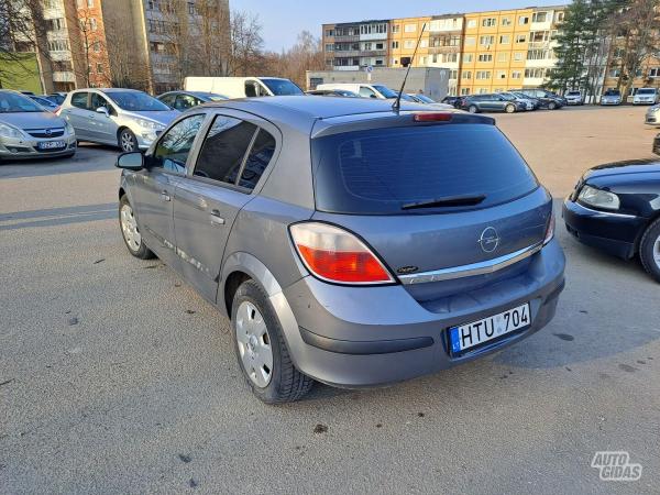 Opel Astra 2006 Šauļi, ar dzinēja tilpumu 1.30 L un nobraukumu 345 tūkst. km par 1000 €, foto 7 vietnē AUTOMOTO.COM.LV