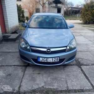 Opel Astra 2006 in Siauliai, with an engine capacity of 1.70 L and mileage of 256 thousand km for 1350 €, photo 3 on AUTOMOTO.COM.LV