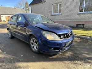 Opel Astra 2006 Raseiniai, ar dzinēja tilpumu 1.70 L un nobraukumu 264 tūkst. km par 550 €, foto  vietnē AUTOMOTO.COM.LV