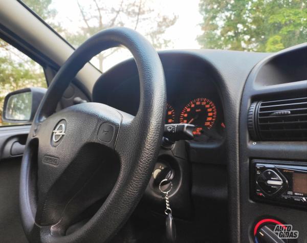 Opel Astra 2006 Viļņa, ar dzinēja tilpumu 1.40 L un nobraukumu 129 tūkst. km par 1850 €, foto 3 vietnē AUTOMOTO.COM.LV