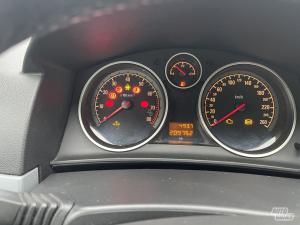 Opel Astra 2006 Plungė, ar dzinēja tilpumu 1.80 L un nobraukumu 210 tūkst. km par 1300 €, foto 6 vietnē AUTOMOTO.COM.LV