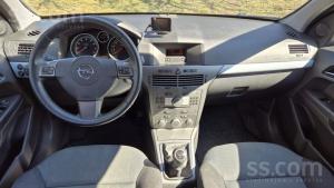Opel Astra 2006 Jēkabpils, ar dzinēja tilpumu 1.60 L un nobraukumu 126 tūkst. km par 2300 €, foto 7 vietnē AUTOMOTO.COM.LV