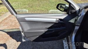 Opel Astra 2006 Jēkabpils, ar dzinēja tilpumu 1.60 L un nobraukumu 126 tūkst. km par 2300 €, foto 16 vietnē AUTOMOTO.COM.LV