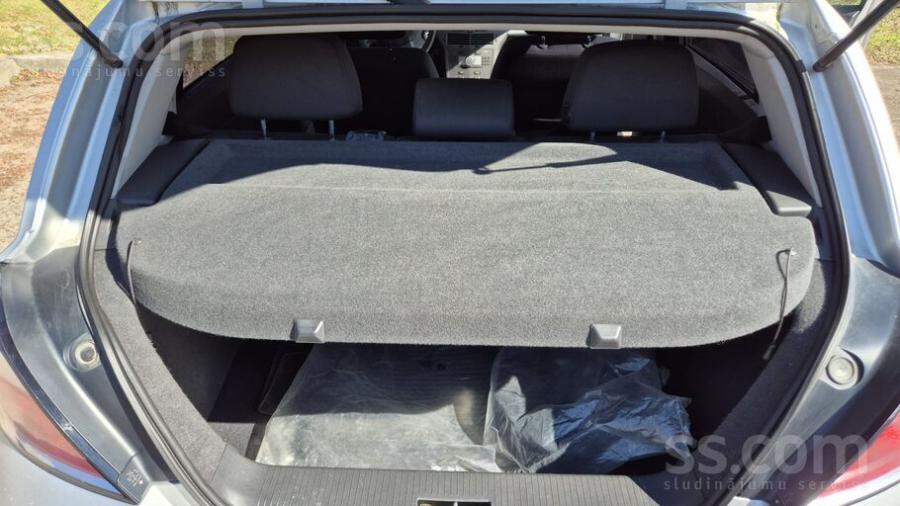 Opel Astra 2006 Jēkabpils, ar dzinēja tilpumu 1.60 L un nobraukumu 126 tūkst. km par 2300 €, foto 24 vietnē AUTOMOTO.COM.LV