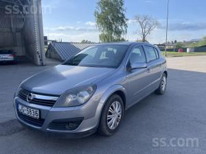 Opel Astra 2006 in Rezekne, with an engine capacity of 1.40 L and mileage of 224 thousand km for 1350 €, photo 3 on AUTOMOTO.COM.LV