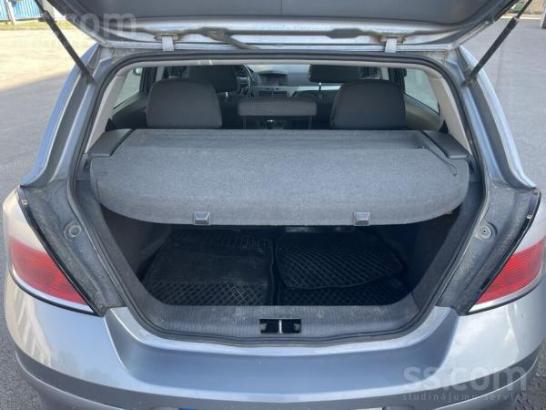Opel Astra 2006 Rēzekne, ar dzinēja tilpumu 1.40 L un nobraukumu 224 tūkst. km par 1350 €, foto 5 vietnē AUTOMOTO.COM.LV