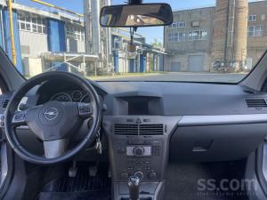 Opel Astra 2006 in Rezekne, with an engine capacity of 1.40 L and mileage of 224 thousand km for 1350 €, photo 9 on AUTOMOTO.COM.LV