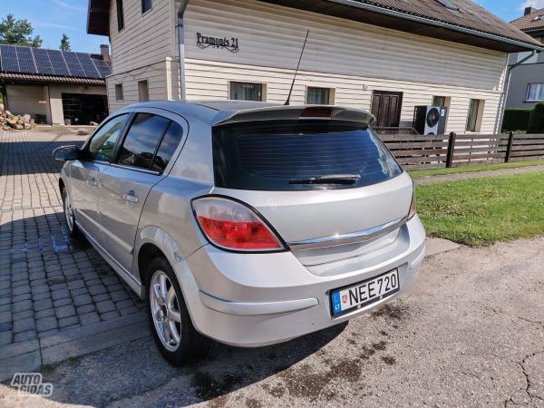 Opel Astra 2006 Mažeikiai, ar dzinēja tilpumu 1.70 L un nobraukumu 293 tūkst. km par 950 €, foto 7 vietnē AUTOMOTO.COM.LV