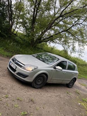 Opel Astra 2006 in Vilnius, with an engine capacity of 1.60 L and mileage of 186 thousand km for 450 €, photo  on AUTOMOTO.COM.LV